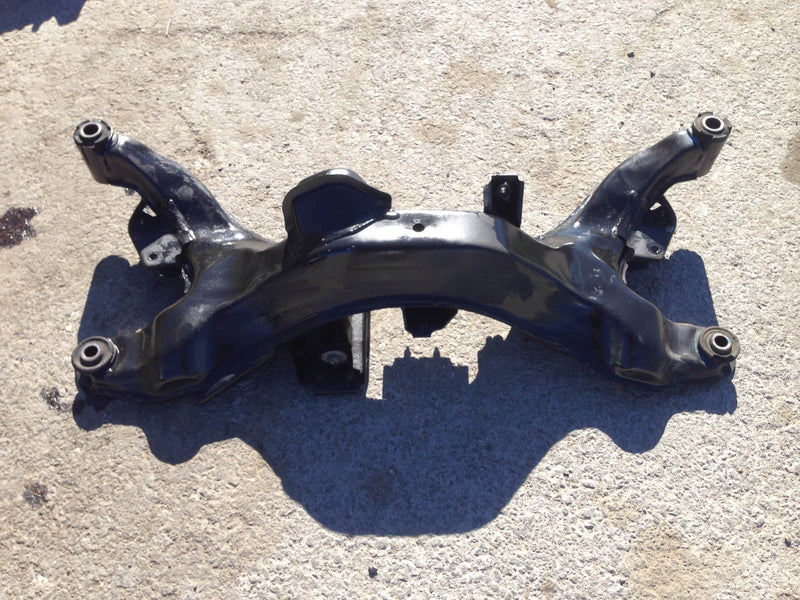 1993-1997 Nissan Altima Front Subframe Suspension Engine Cradle Crossm ...