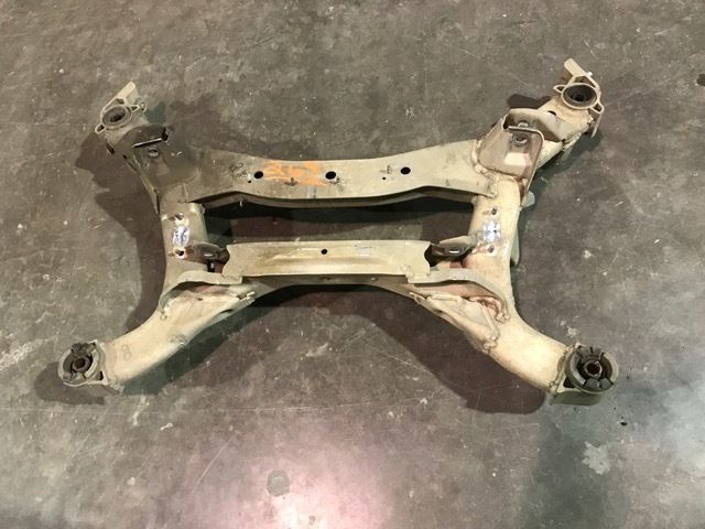 2004-2005 Nissan Altima Maxima Rear Subframe Suspension Crossmember Cr ...